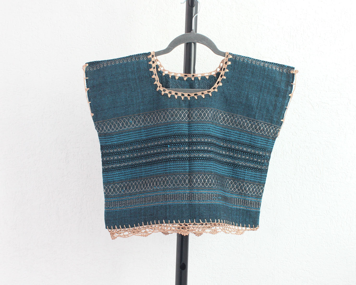 Top Carmen Turquesa Beige – RIVERA GUTIERREZ